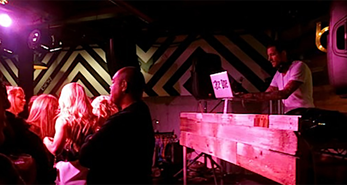 Programming Your Dj Sets By Night Stages Digital Dj Tips