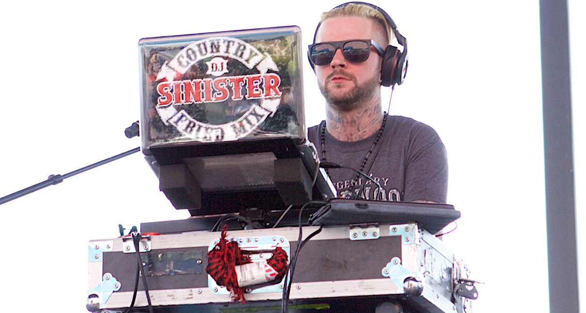 Over To You: How To Play Country Music In A Club Night?