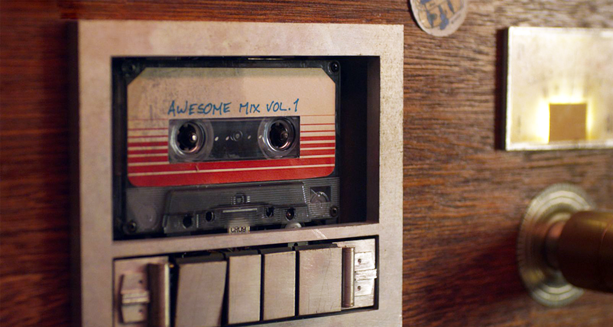 Friday Five: The Art Of The Perfect Mixtape - Digital DJ Tips