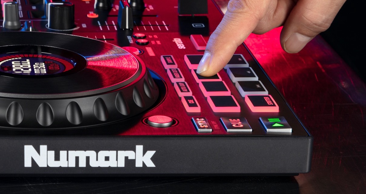 Numark Mixtrack Platinum FX Review - Digital DJ Tips