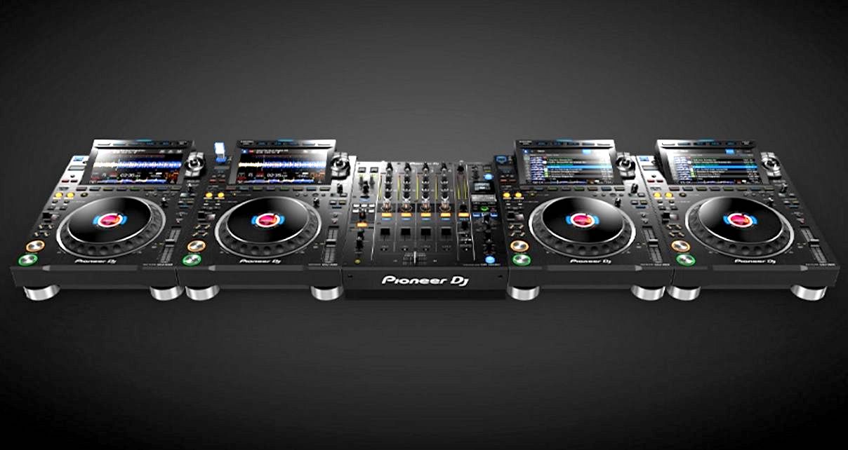 Traktor 3.5 Launched, Now Works With CDJ-3000s & Beatport