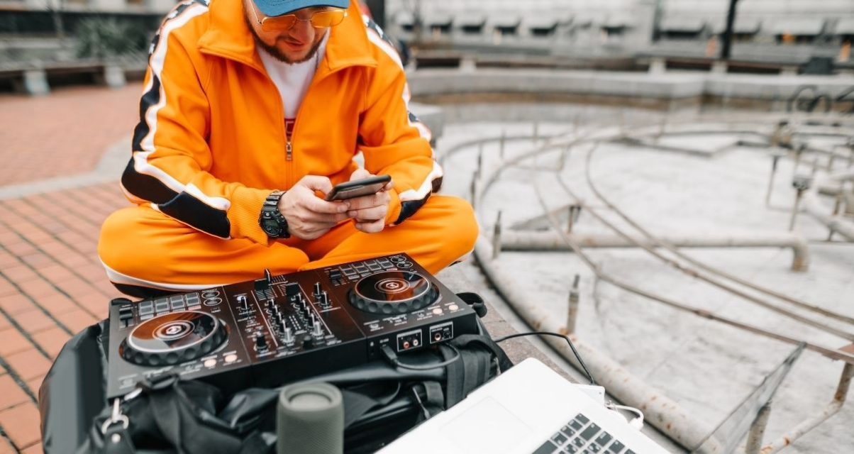 Learn To DJ: The Proven Method That Will Work For You - Digital DJ Tips