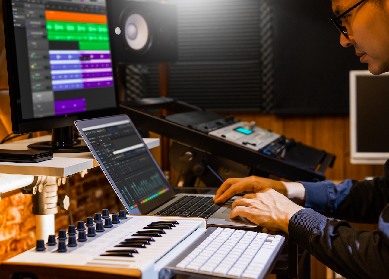 5 Tips For A Great-Sounding DJ/Producer Home Studio - Digital DJ Tips