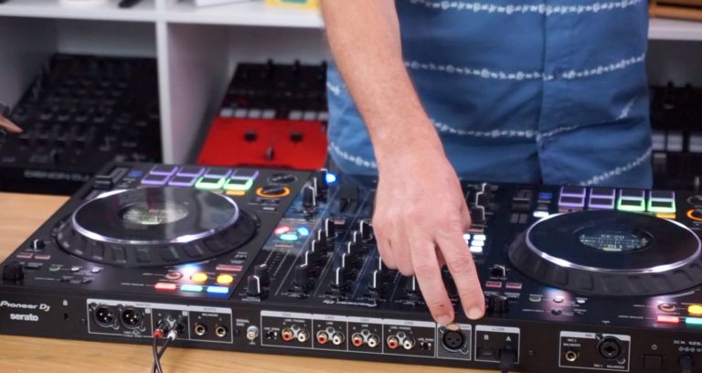 How To Use DJ Lights Directly With The Pioneer DJ DDJ-FLX10