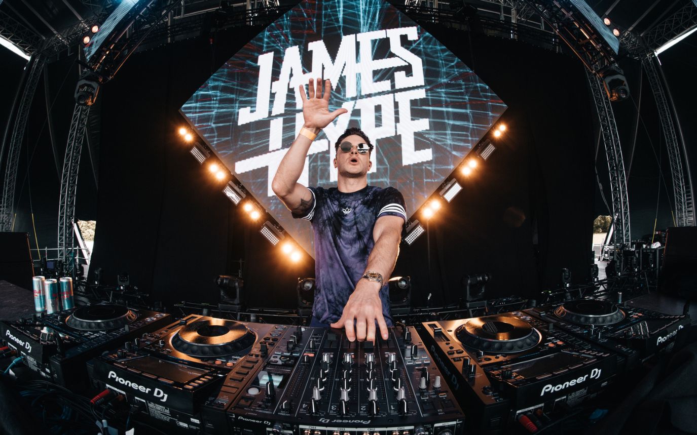 Best Pioneer DJ Gear 2024 - Digital DJ Tips