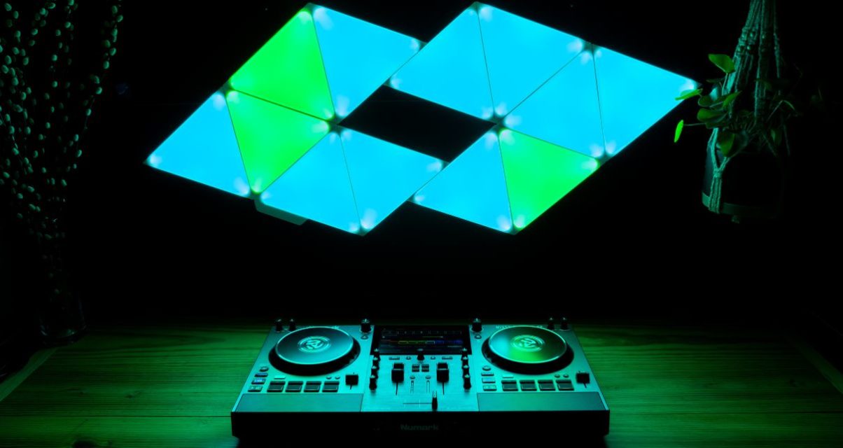 7 Things You Need To Know About The Numark Mixstream Pro Go