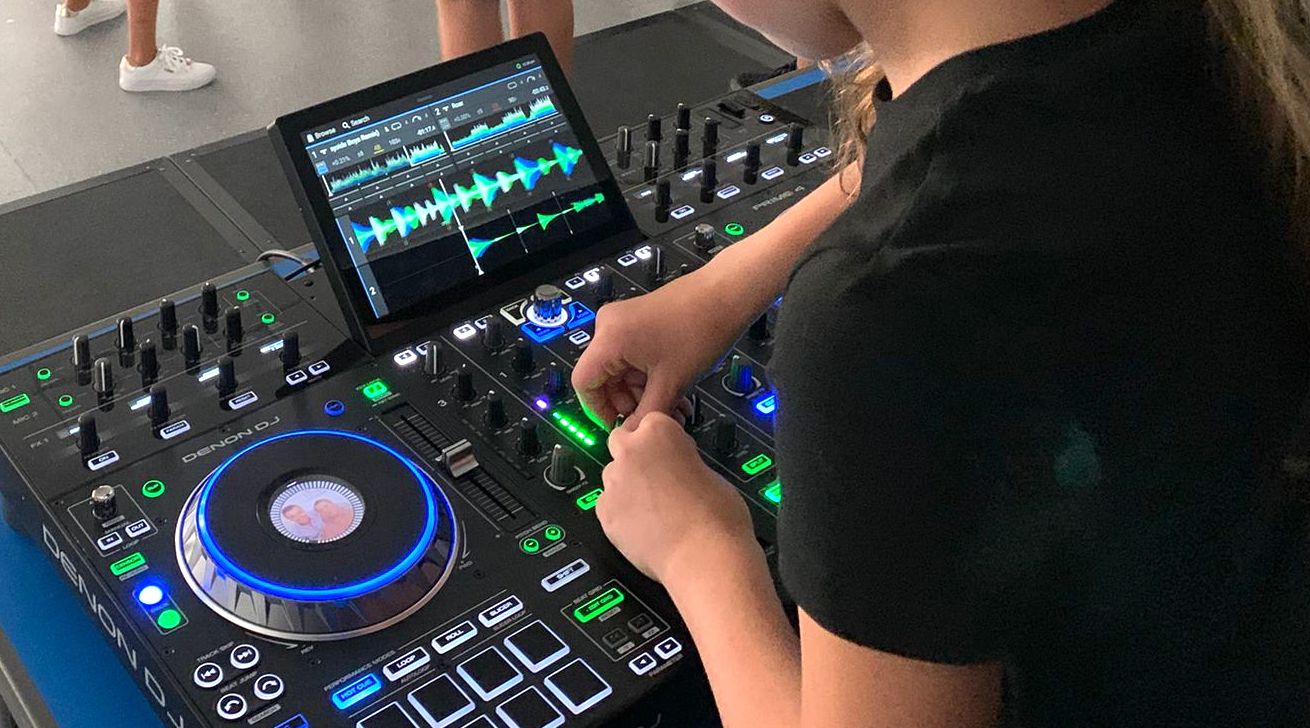 My 10-Year-Old Girl Just Played Her First DJ Gig - Here's What Happened