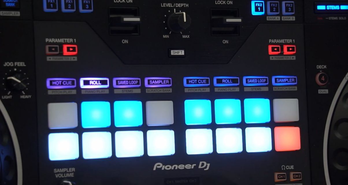 Pioneer DJ DDJ-REV5 Serato DJ Controller Review - Digital DJ Tips