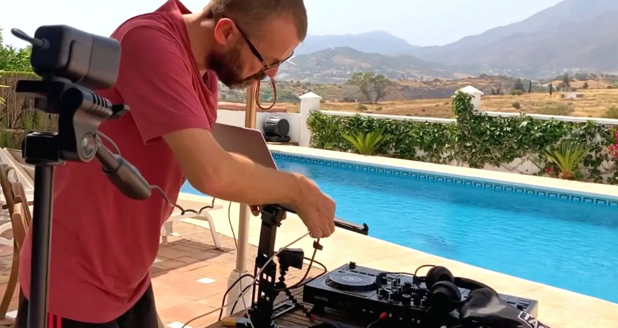 The Gear DJs Use To Livestream Their Sets - Digital DJ Tips